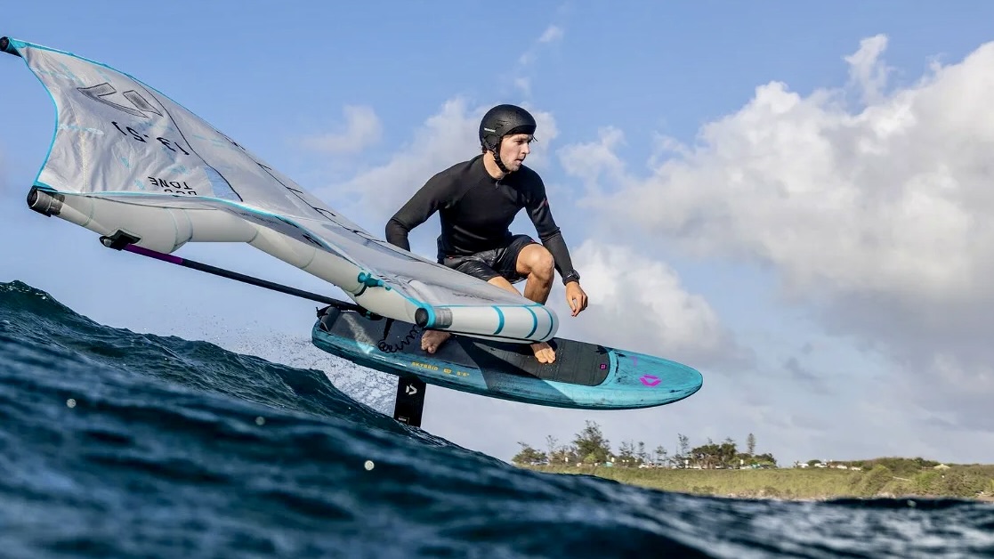 Neues Mid-Legth-Board: das Skybrid SLS Wing & Foiling Board von Duotone